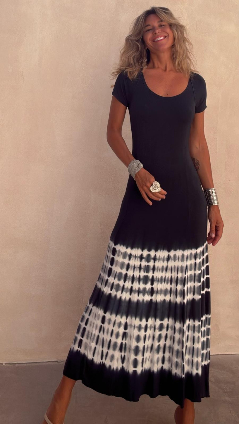 PATRONA vestido largo, negro tie blanco
